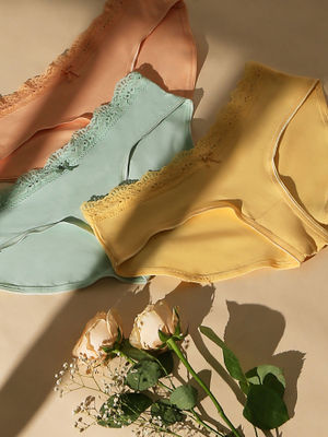 Buy Vero Moda Intimates Hipster Briefs (Pack of 3) Online