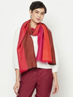 Buy Fabindia Wool Reversible Woven Stole Online