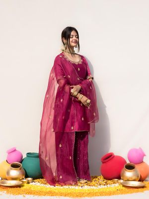 Buy MITHI SUPARI Wine Jasvanti Embroidered Kurta with Palazzo and ...