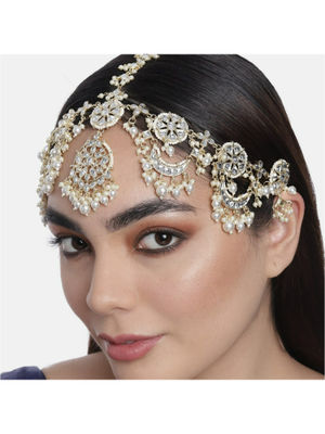 Buy Laida Gold-Plated White Kundan-Studded & Beaded Handcrafted Matha ...