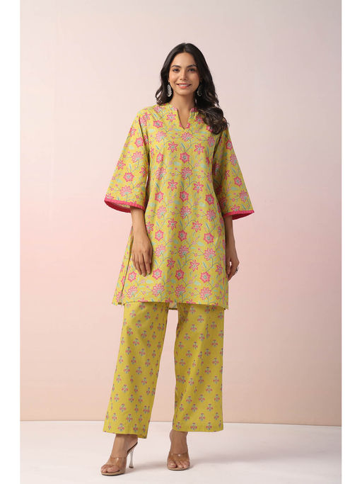 Buy Women's Ethnic Co-ord Sets Online At Best Prices In India