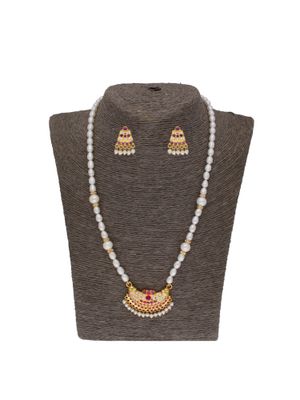 Buy Sri Jagdamba Pearls Heena 1 Line Round Pearl Necklace Set Online
