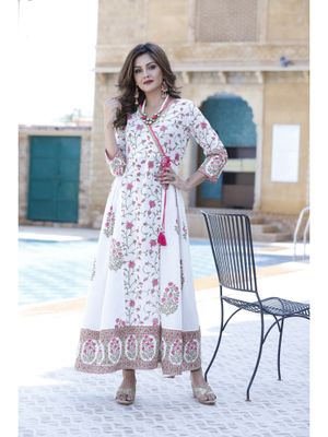 Buy Rangmayee Women White & Pink Ethnic Motifs Printed Kurta Online