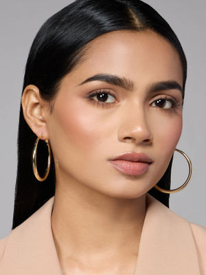 Buy Pipa Bella by Nykaa Fashion Gold Solid Hoop Earrings Online