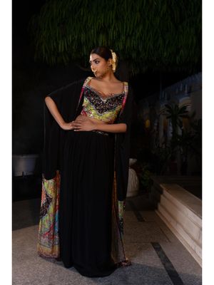 Buy Tussya Chitra Black Skirt (XS) Online