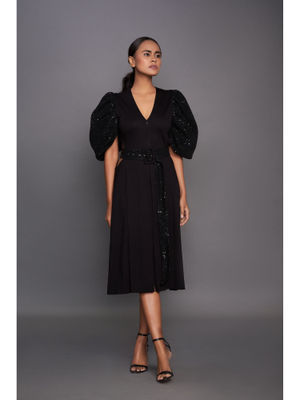 Buy Deepika Arora V Neck Midi Dress - Black (Set of 2) Online