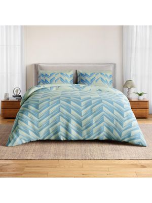 Buy SPACES Linear Traced Ice Melt 144 TC Cotton Geometric Design Soft ...