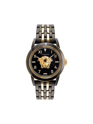 Buy Versace Analog Black Dial Men Watch-Ve2V00422 Online
