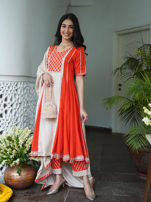 Bunaai anarkali_set_women_indianwear : Buy Bunaai Malta Suit Set- Set ...