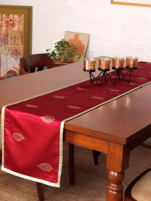 Buy Zeba World Table Runner with Butti Block Print and Contrast Flange ...
