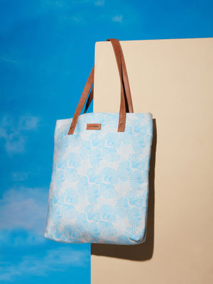 Buy Pipa Bella by Nykaa Fashion Beachy Blue & Grey Floral Amelia Tote ...
