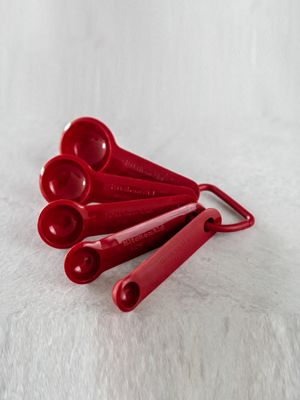 Buy KitchenAid Universal Measuring Spoon Set For thinKitchen - Empire ...