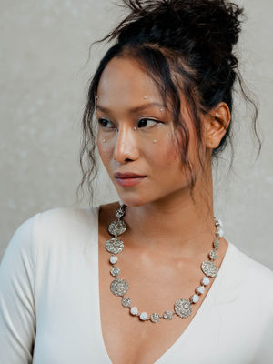 Buy Aarjavee Khwaab Silver Necklace online