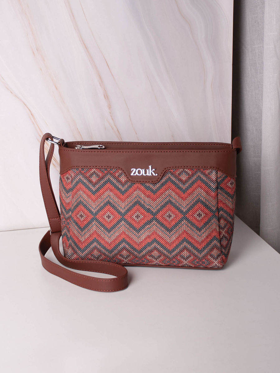Buy Zouk Bags For Women & Men At Discounts Above 60%