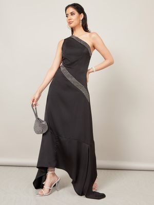 Buy Styli Black Embellished One Shoulder Neck Asymmetric Hem Maxi Dress ...