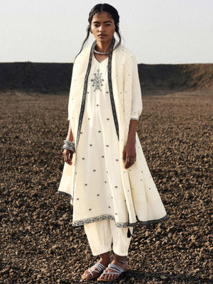 Ganga Fashions Kurta Set : Buy Ganga Fashions Off White Cotton Dobby ...