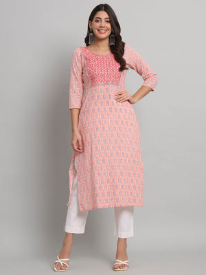 Buy Rangmayee Women Pure Cotton Green Embroidered Chickenkari Straight ...