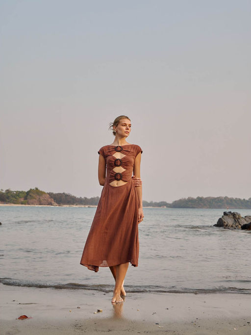 Essgee - Buy Latest Essgee Designs Online | Nykaa Fashion