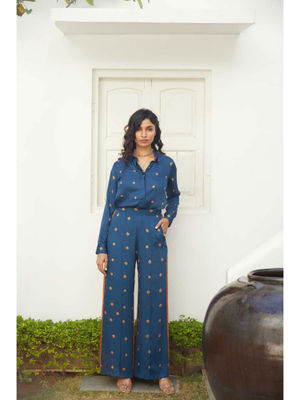Buy Aapro Label Iris Co-Ord Set (Set of 2) Online