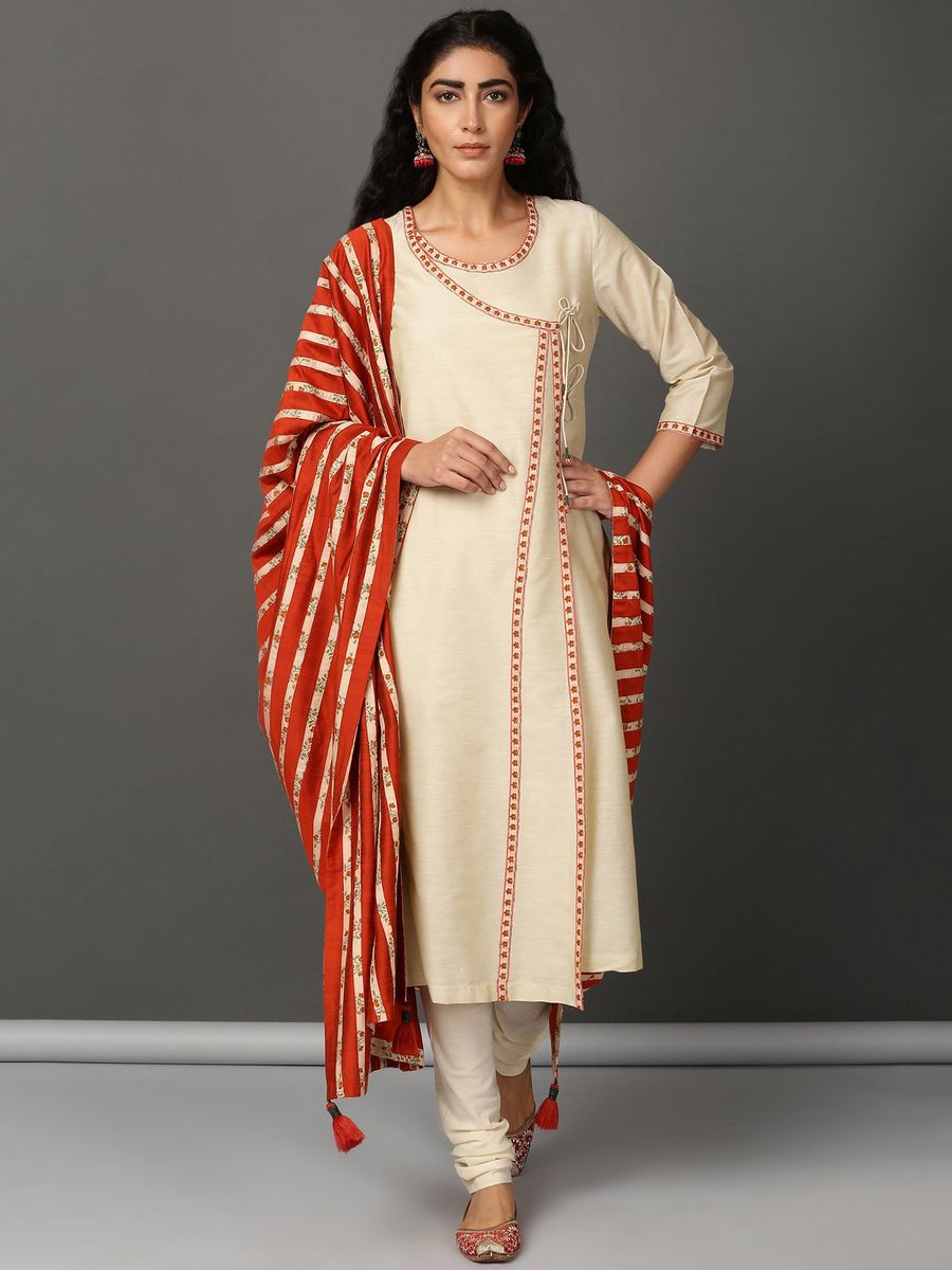 Buy Stylish Churidar Sets Collection At Best Prices Online