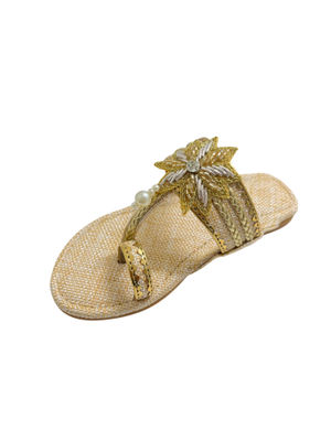 Buy PREET KAUR Hand-Embroidered Lotus Kolhapuri Off White (EURO 26) Online