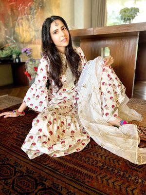 Buy Maison Shefali Gainda Phool Print On Print Sharara (Set of 3) Online
