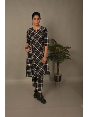 Buy EARTHWEAR Womens Checks Black Co-Ord (Set of 2) (XS) Online
