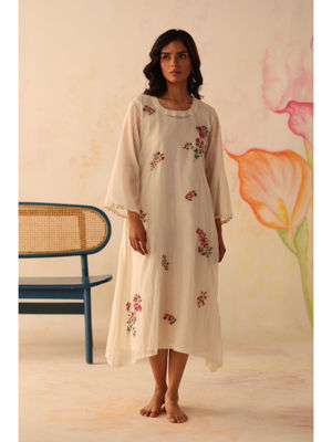 Buy Begum Pret White Fariha Dress with Slip (Set of 2) Online