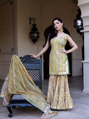 Aachho Sharara Set : Buy Aachho Nurjahan Cotton Gotapatti Sharara (Set ...