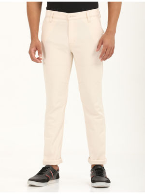 Buy Levi's Men Cream Slim Fit Chinos (32) Online