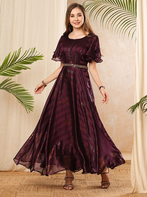 Buy Ethnic and Traditional Dresses for Women Online At Best Prices