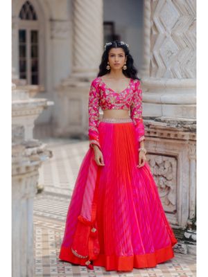 Buy Paulmi & Harsh Red To Rani Ombre Leheriya Lehenga (Set of 3) Online