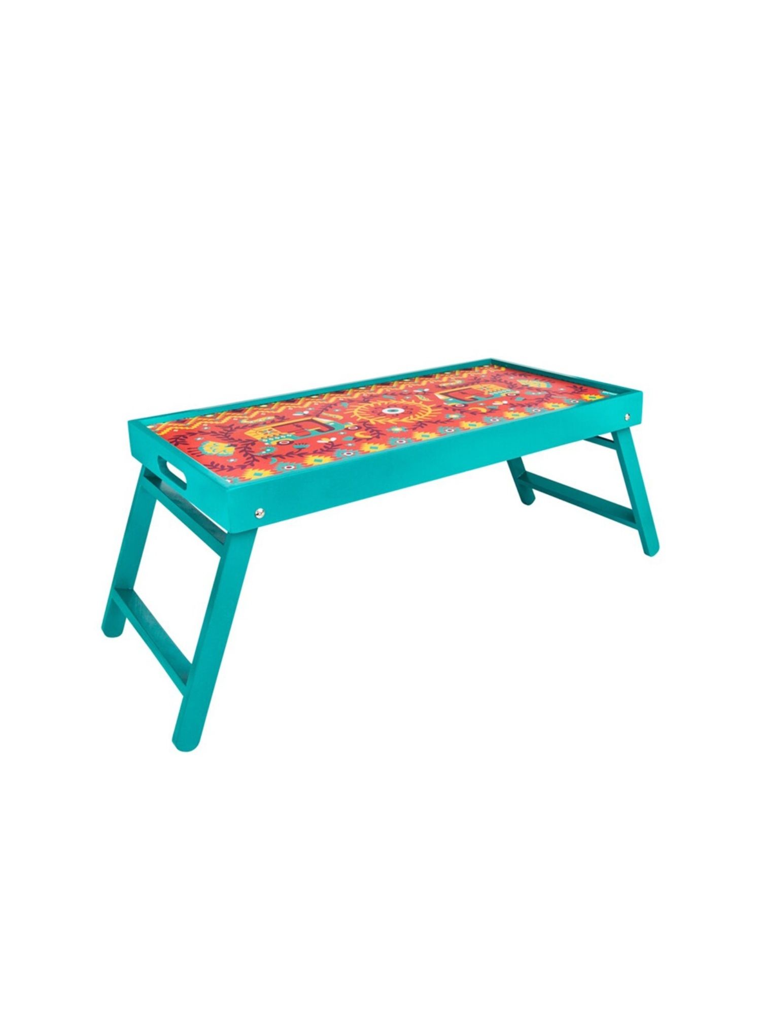 Chumbak breakfast table store