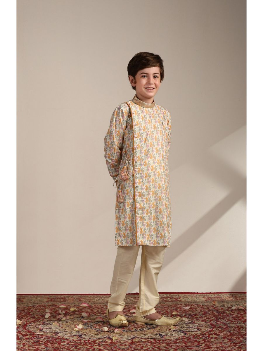 Buy Manyavar Collection Starting At Just Rs. 999 Online In india