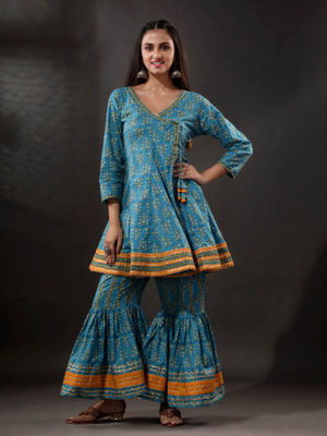 Disli Sharara Set : Buy Disli Saabira Sharara (Set of 2) Online | Nykaa ...