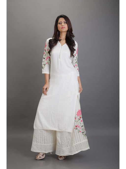 Buy Pakistani Kurtas, Kurtis & Salwar Suits Online At Upto 60%
