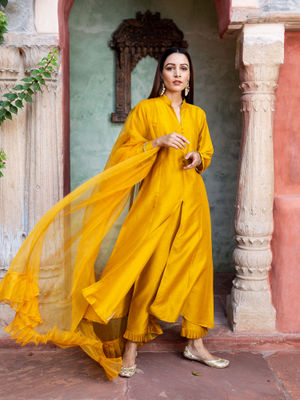 Empress Pitara Clothing - Buy Latest Empress Pitara Designs Online ...