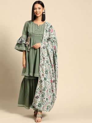 Buy Rangmayee Womens Green Embroidered Gotta Patti A-line Kurta with ...