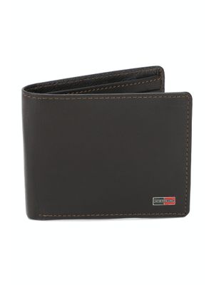 Buy Peter England Men Black Wallet Online