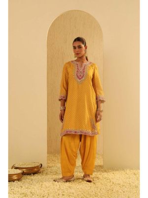 Buy Sheetal Batra Kaira - Kurta With Salwar And Dupatta (XXS) Online