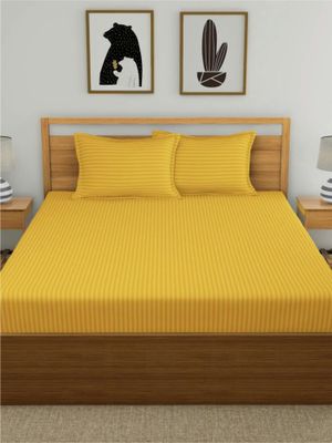 Urban Space Bed sheets : Buy Urban Space Regal 220 Tc Cotton Bedsheets ...