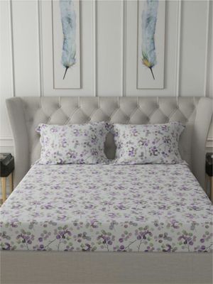 Urban Space Bed sheets : Buy Urban Space Serene 200 Tc Cotton Bedsheets ...