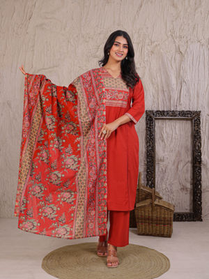 Buy Zari Jaipur Women Red Printed Embroidered Kurta with Pant & Dupatta ...