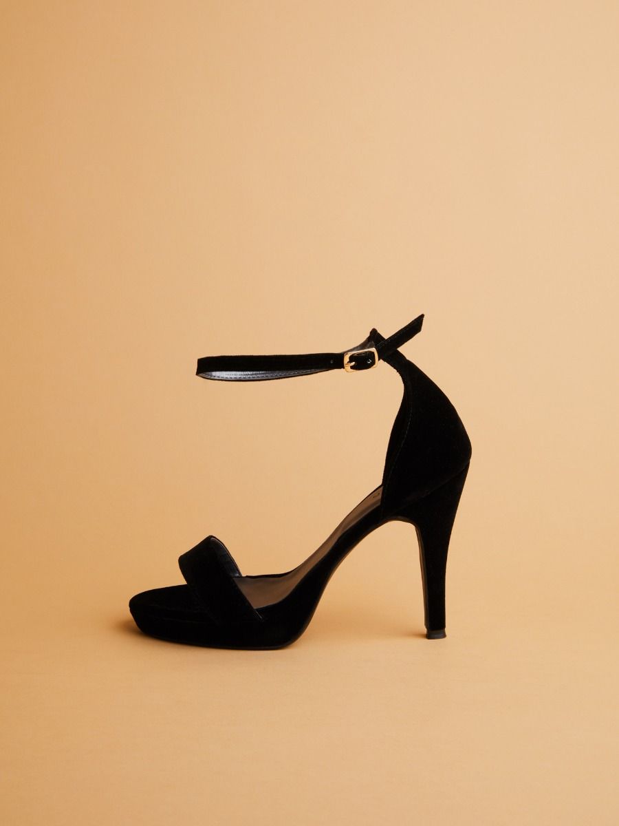 Buy Best Black Stiletto Heels From Top Brands Online In India