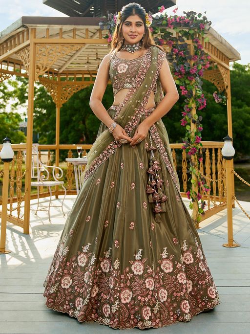 Panchhi - Buy Latest Panchhi Designs Online | Nykaa Fashion