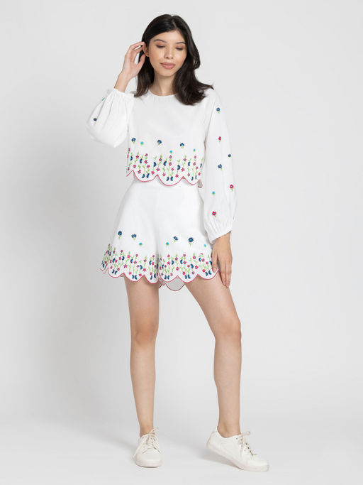 Shop Genuine SHAYE Collection At Best Offers
