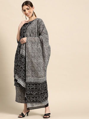 Gerua Salwar Suits and Sets : Buy Gerua Black Printed Cotton Suit (Set ...