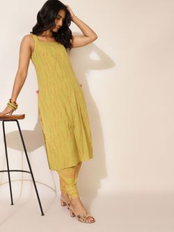 Buy Fabindia Collection At Upto 60% Off Online In India