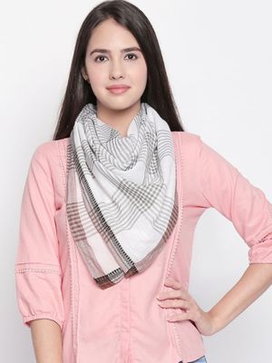 Buy Style Quotient Women Grey & White Checked Scarf Online
