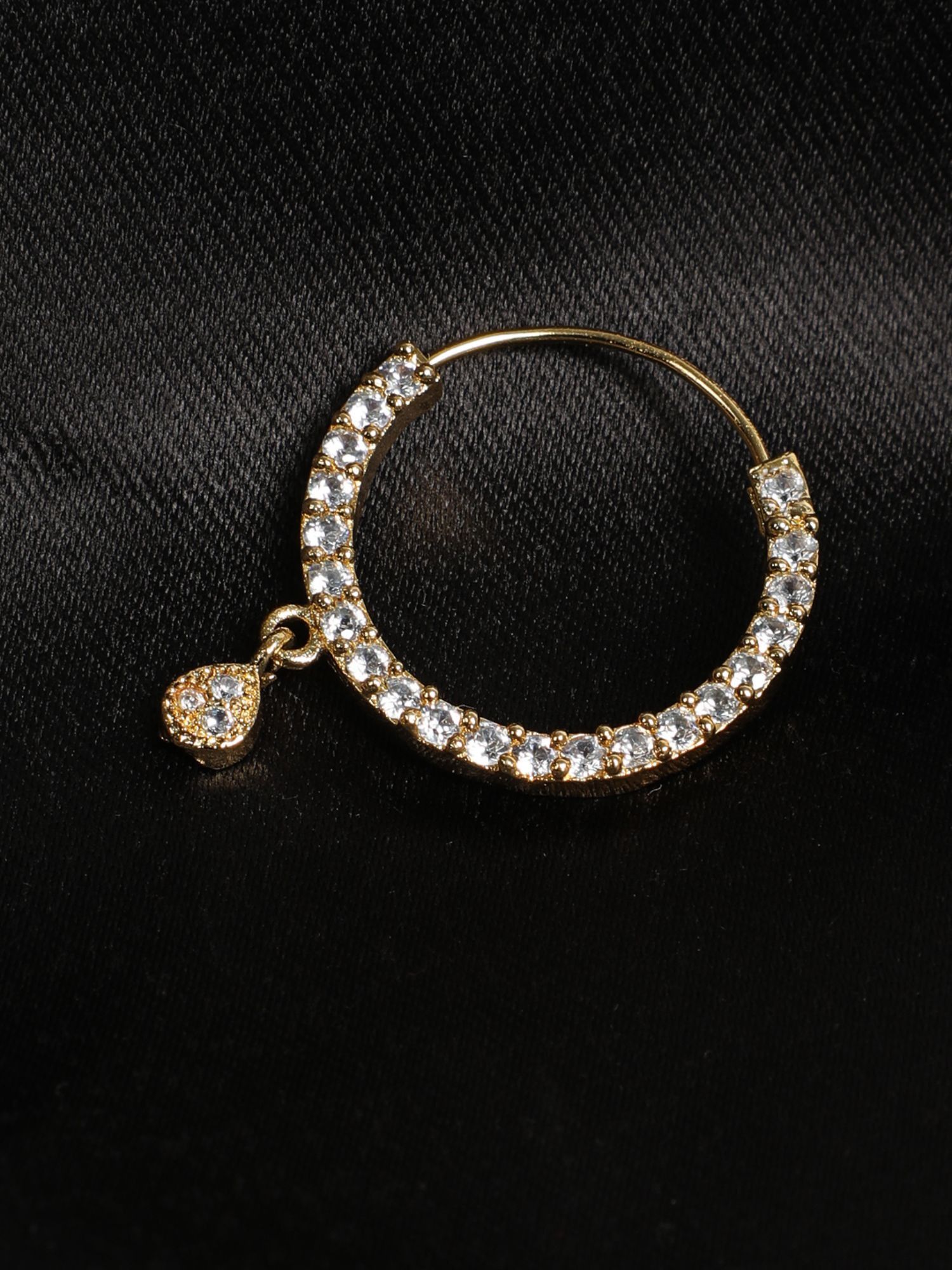 Gold diamond nath store